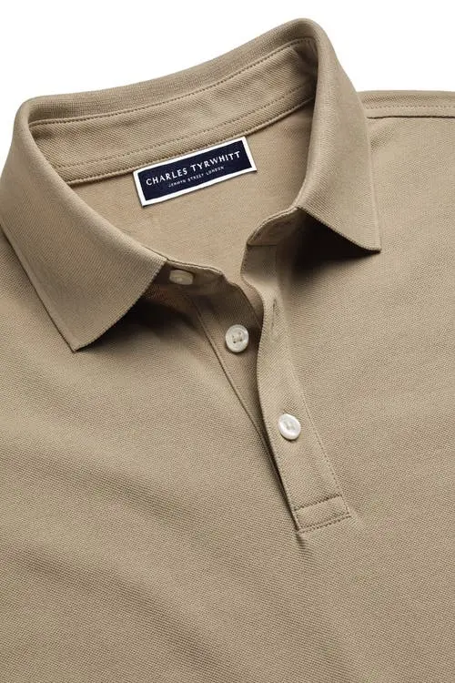CHARLES TYRWHITT Solid Short Sleeve Cotton Tyrwhitt Pique Polo - Taupe