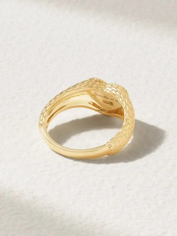 Yvonne Léon 9-karat Diamond Heart Signet Ring - Gold