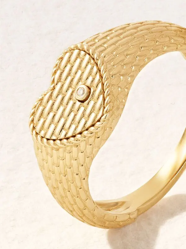 Yvonne Léon 9-karat Diamond Heart Signet Ring - Gold