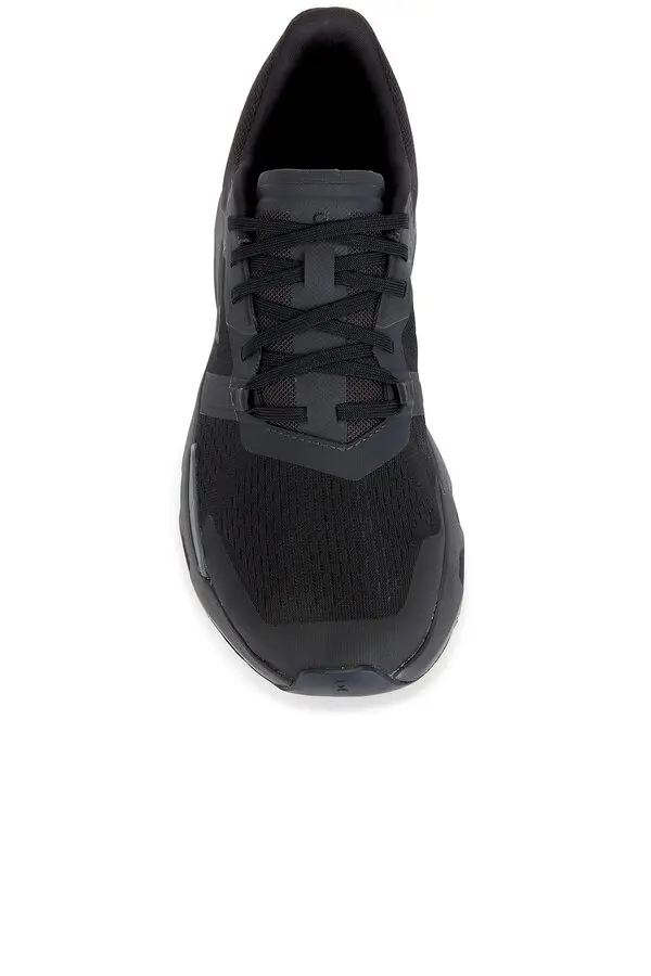 On Cloudpulse Sneakers - Black & Eclipse