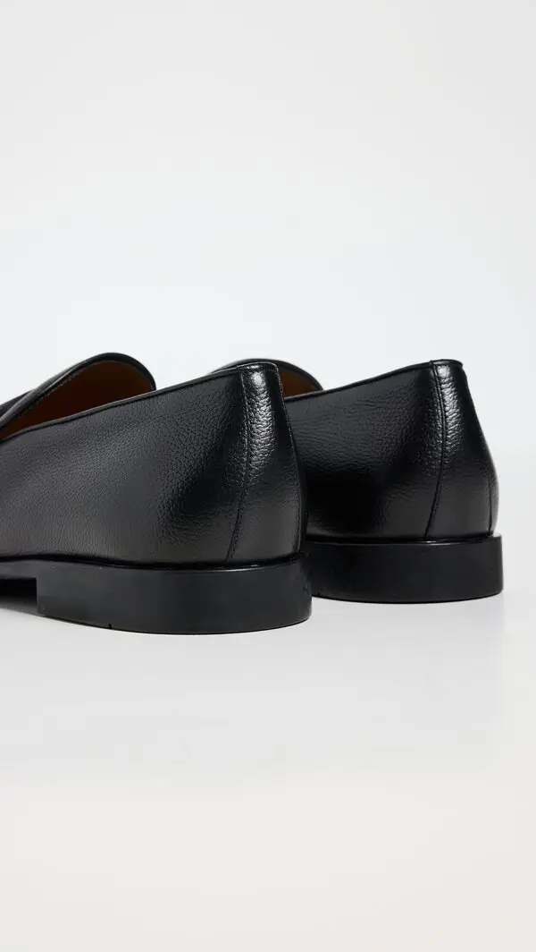 FERRAGAMO Desio Leather Loafers - Nero