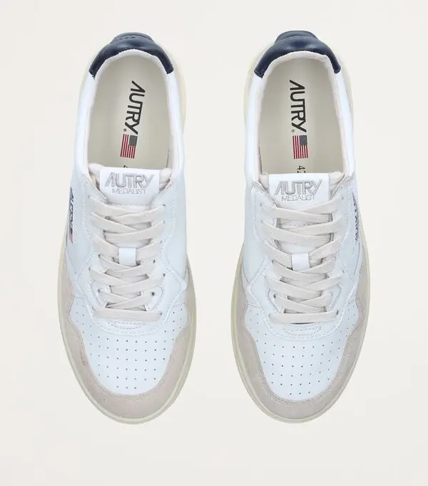 AUTRY Leather Medalist Low Top Sneakers