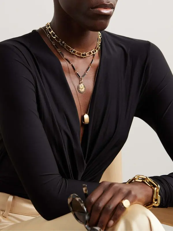 FOUNDRAE Ever Growing Vivacity Onyx Pendant Necklace