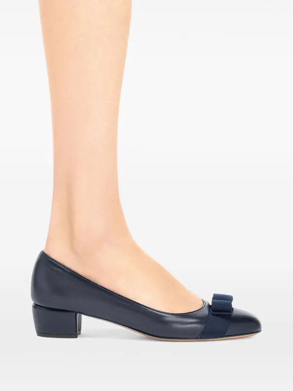 FERRAGAMO Vara 30mm Leather Pumps - Blue