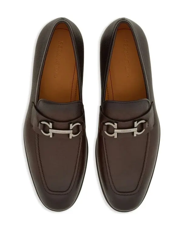 FERRAGAMO Gancini Plaque Leather Loafers - Brown
