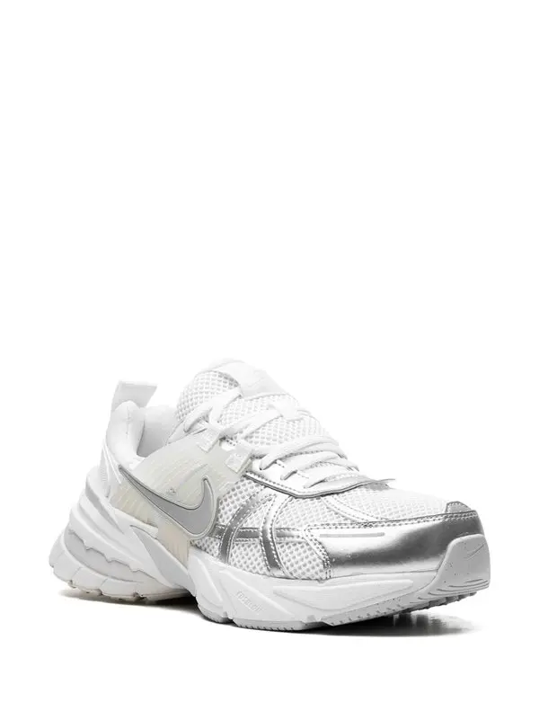 Nike V2k Run Low-top Sneakers - White