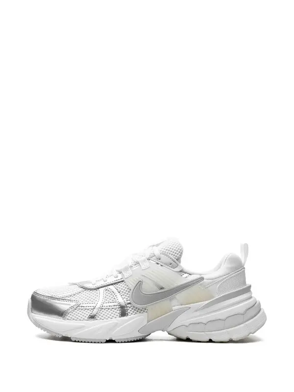 Nike V2k Run Low-top Sneakers - White