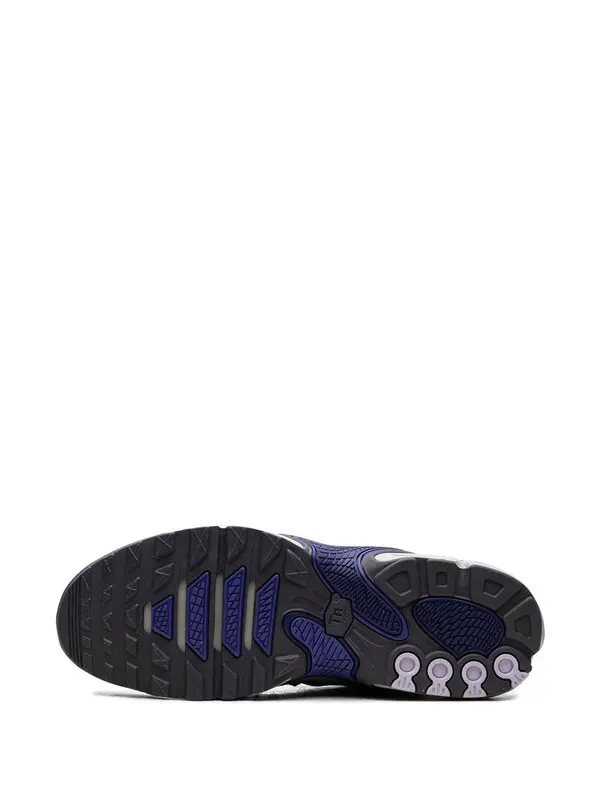 Nike Air Max Plus Drift Sneakers - Grey