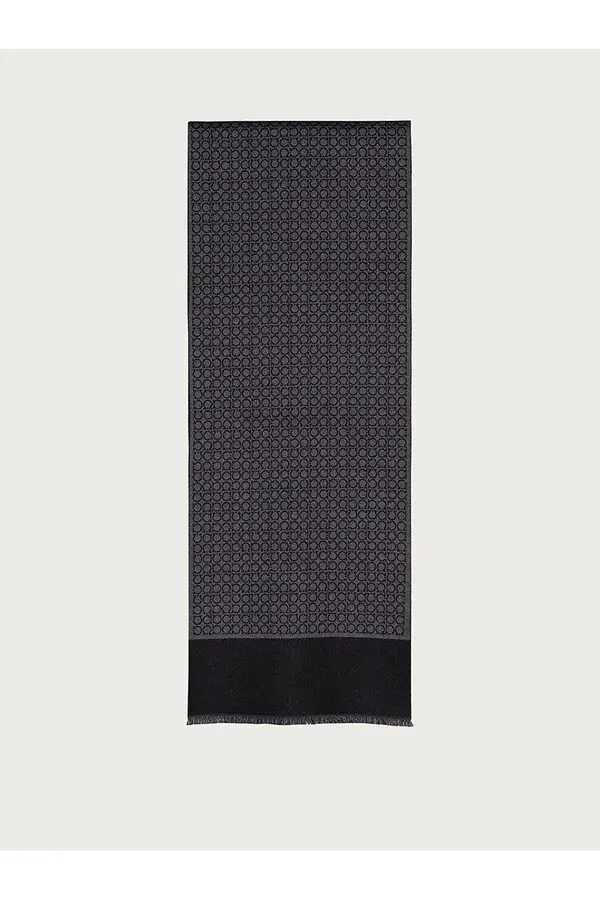 FERRAGAMO Gancini Scarf - Black