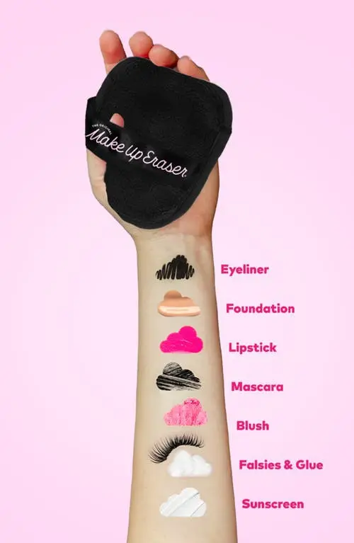 THE ORIGINAL MAKEUP ERASER 7-day Chic Makeup Eraser Set With Laundry Bag - Black