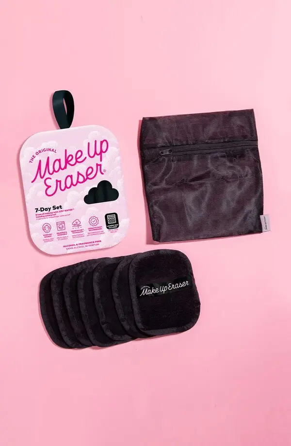 THE ORIGINAL MAKEUP ERASER 7-day Chic Makeup Eraser Set With Laundry Bag - Black