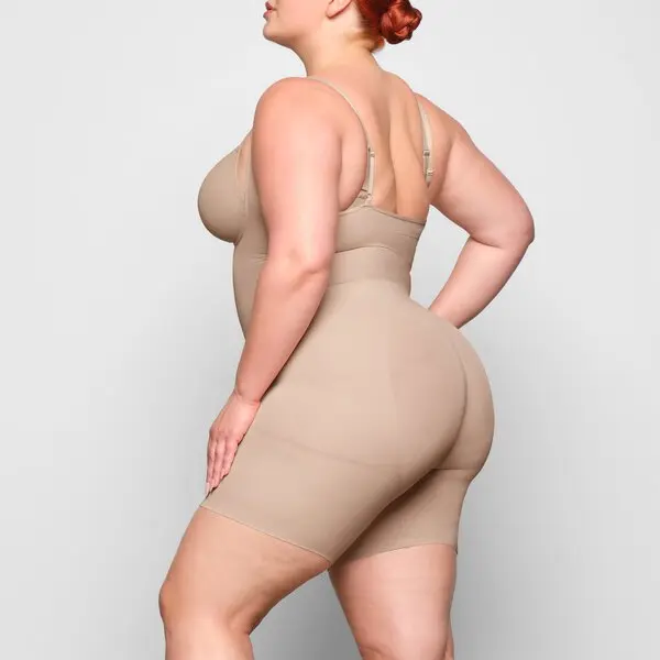 SKIMS Seamless Sculpt Butt Lifting Open Bust Bodysuit - Mica