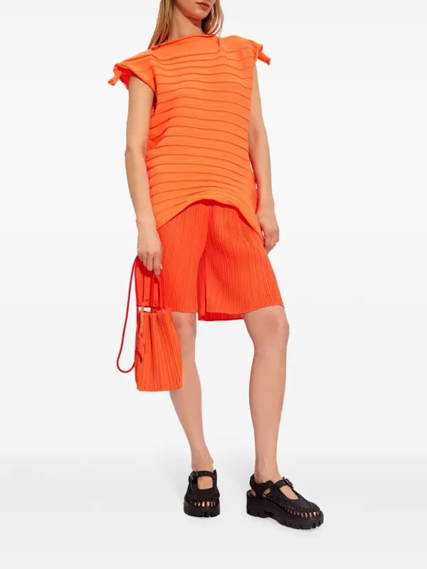 Issey Miyake Plissé-effect Shorts - Orange