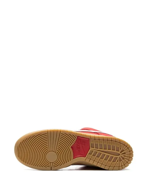 Nike Sb Dunk Low Pro University /gum Sneakers - Red