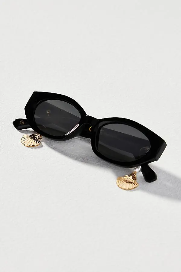 Anthropologie Icon Charm Sunglasses In Black - 17% Off  display picture 1
