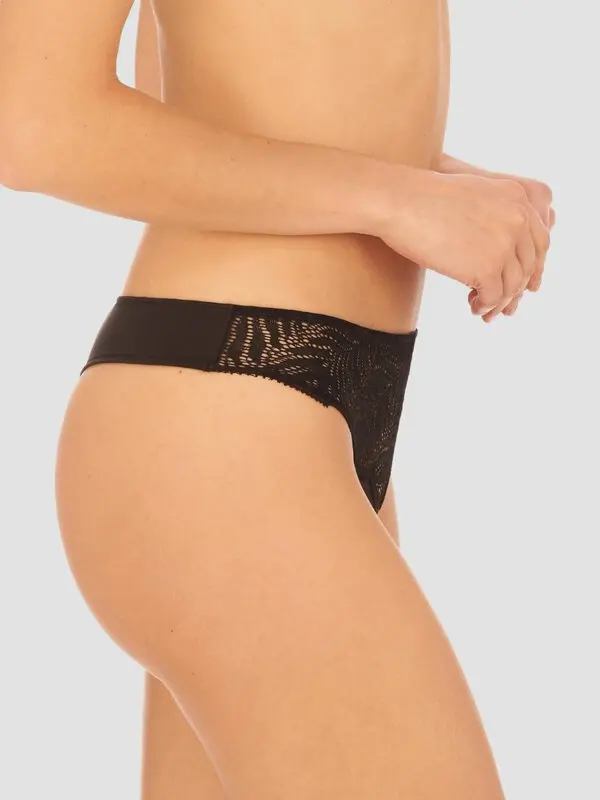 Natori Lush Lace Thong - Black