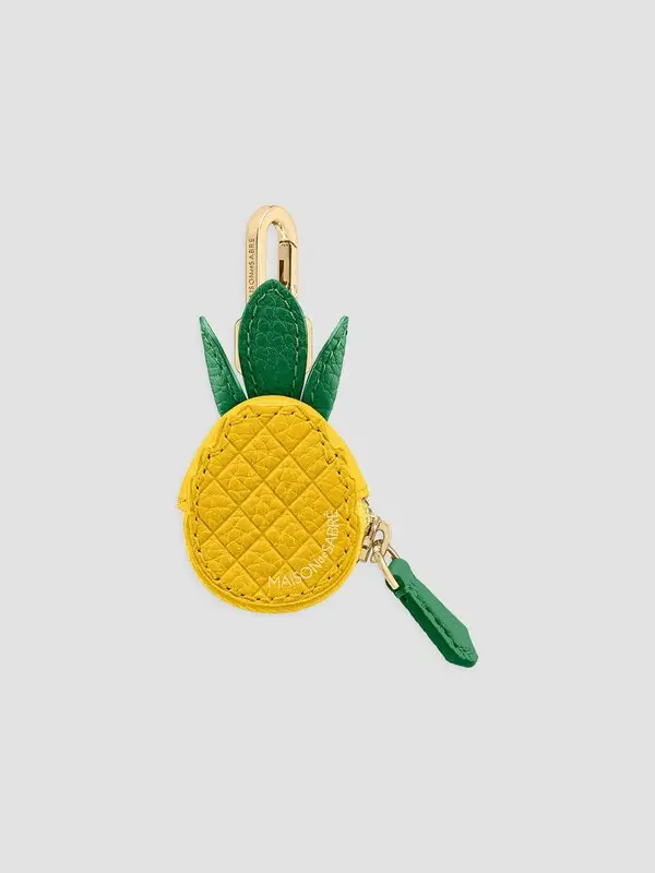 MAISON DE SABRE The Sabrémoji Fruit Charm - Pineapple