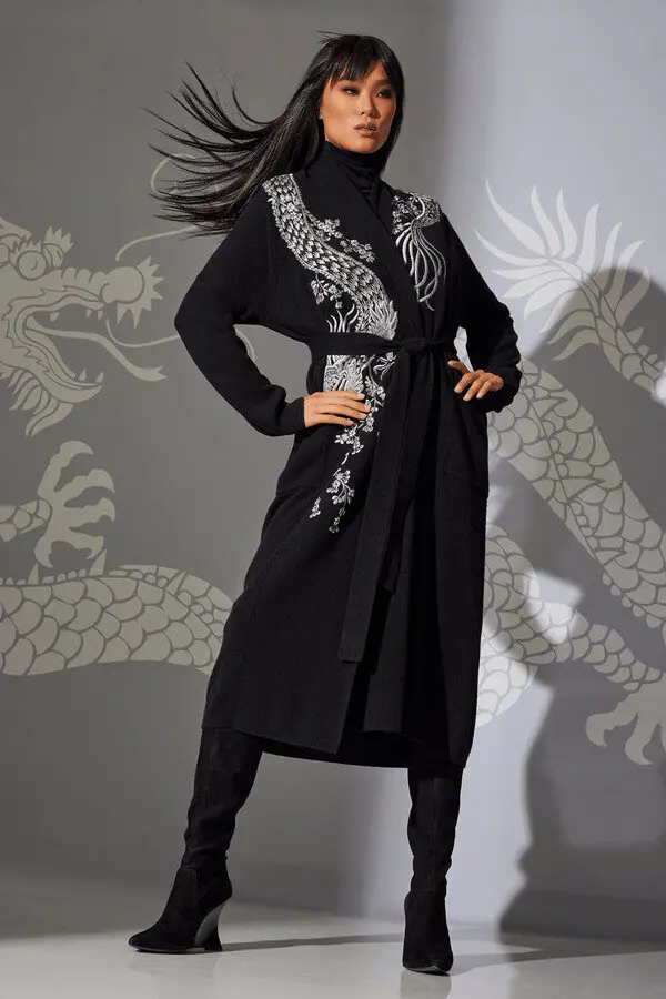 Natori Cashmere Embroidered Dragon Robe - Black