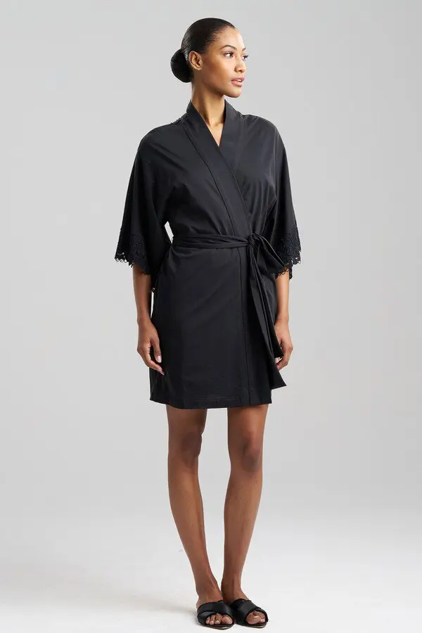 Natori Bliss Harmony Lace Applique Wrap