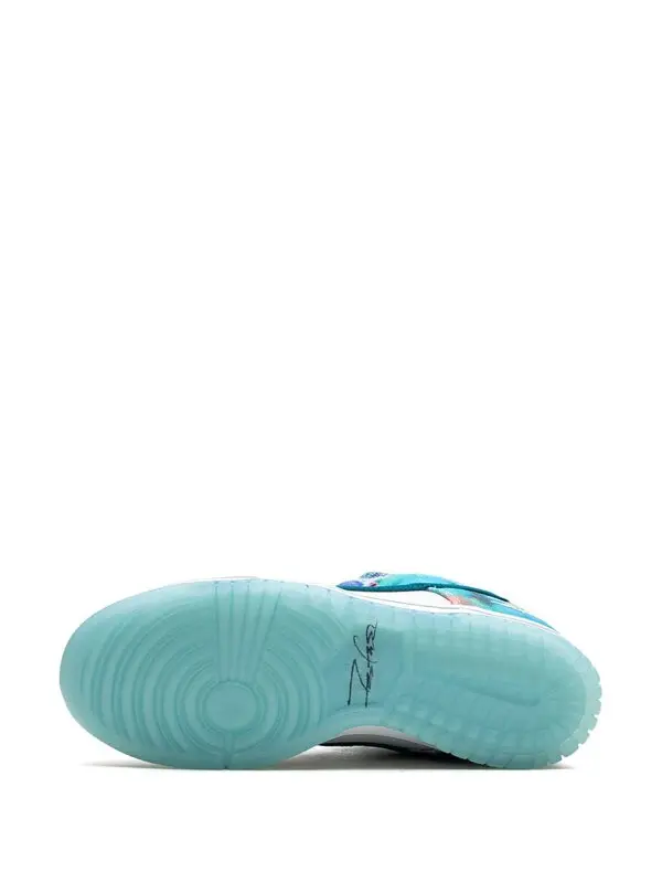 Nike X Futura Laboratories Sb Dunk Low Sneakers - Blue
