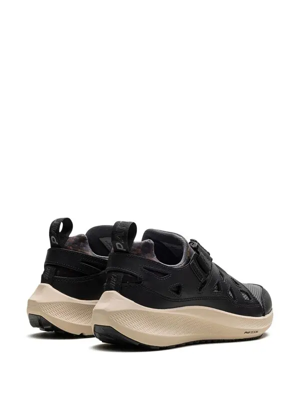 Nike Air Huarache Plus Sneakers - Black
