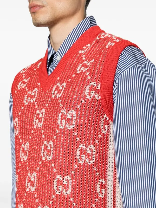 Gucci Gg Jacquard Knitted Vest - Red | Editorialist