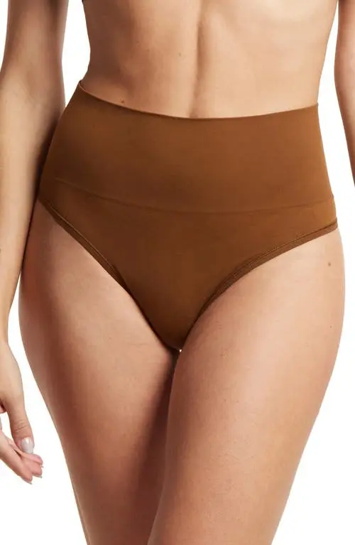 Hanky Panky Body Mid Rise Thong - Macchiato