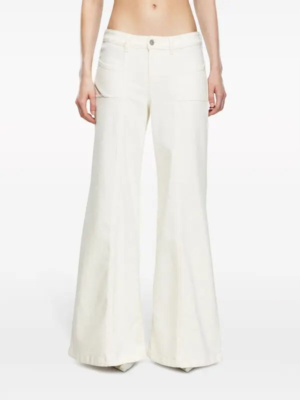 DIESEL® D-akii Flared Jeans - White