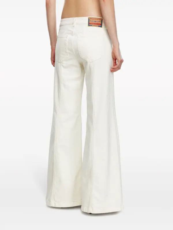 DIESEL® D-akii Flared Jeans - White