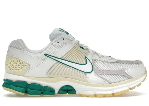 Nike Zoom Vomero Sneakers - Sail/malachite/alabaster