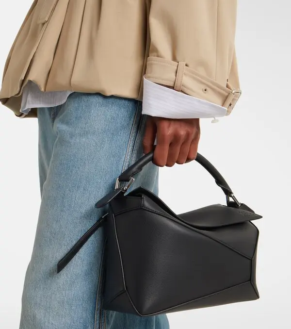 Loewe Puzzle Small Leather Shoulder Bag - Black