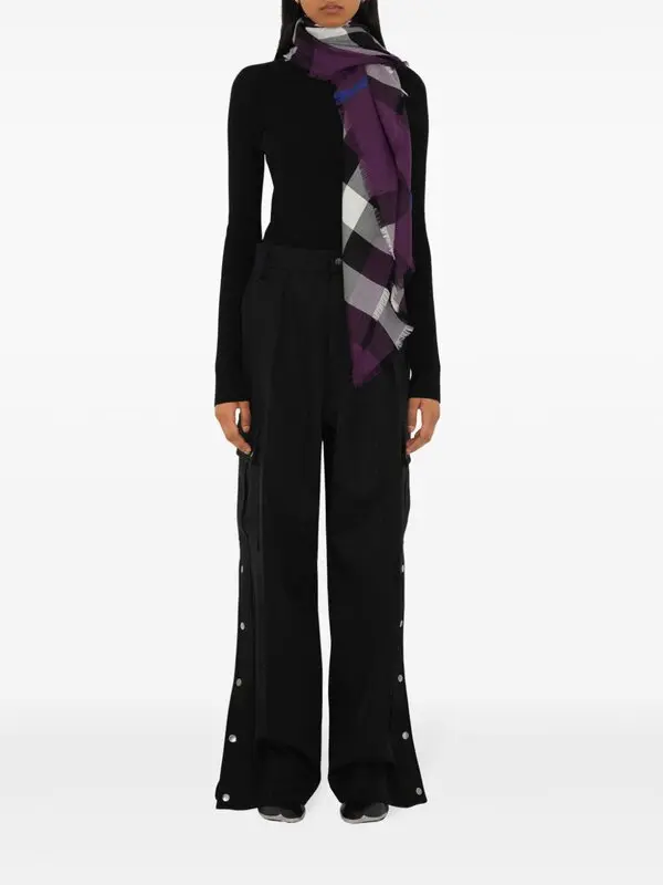 Burberry Raw-cut Checked Scarf - Purple