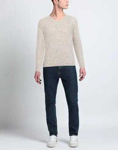 S. MORITZ V-neck Sweater