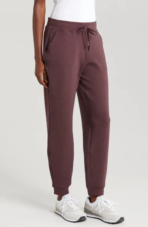 RHONE Dreamglow Relaxed Fit Joggers - Brown Berry