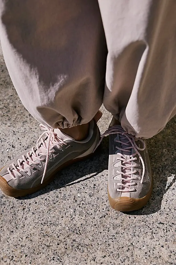 Keen Jasper Suede Sneakers - Brindle/cameo Rose - Fp Exclusive