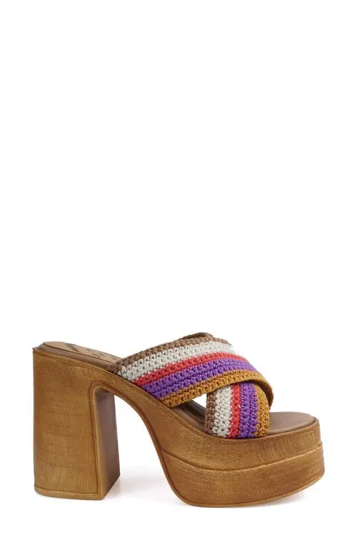 CANDIE'S Erismar Platform Sandals - Natural Fabric