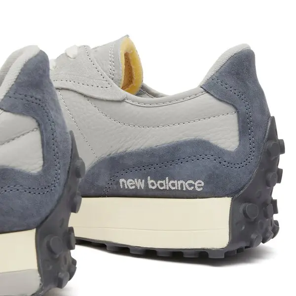 NEW BALANCE U327wgc Sneakers