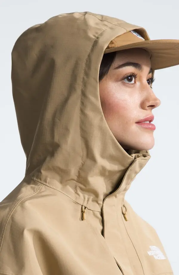 The North Face Tnf™ Waterproof Packable Jacket