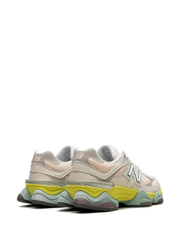 NEW BALANCE 9060 Sneakers