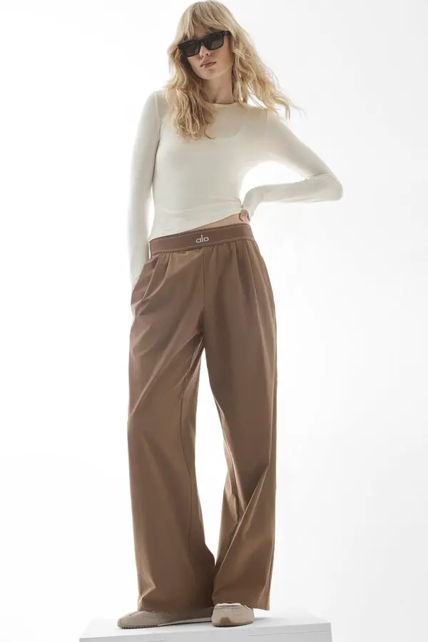 Alo Yoga Suit Up Long Trousers - Java Brown