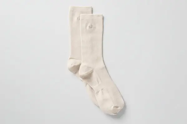 Alo Yoga Half-crew Understated Socks - Bone