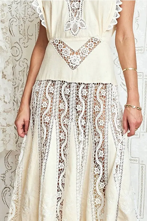 MADLY VINTAGE 1980s Lace Cutwork Dress