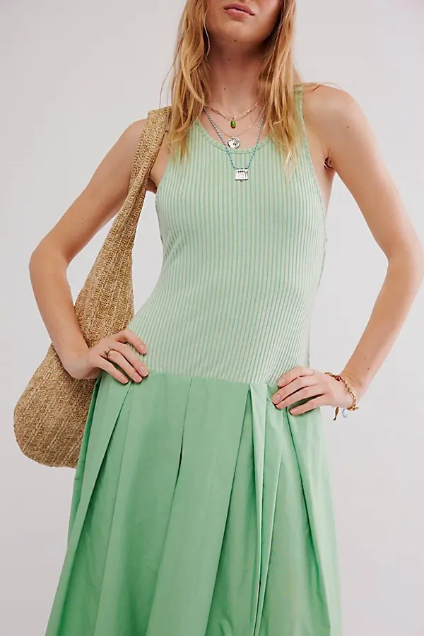 knee length dresses for ladies Venus Velvet Midi Dress main image 1