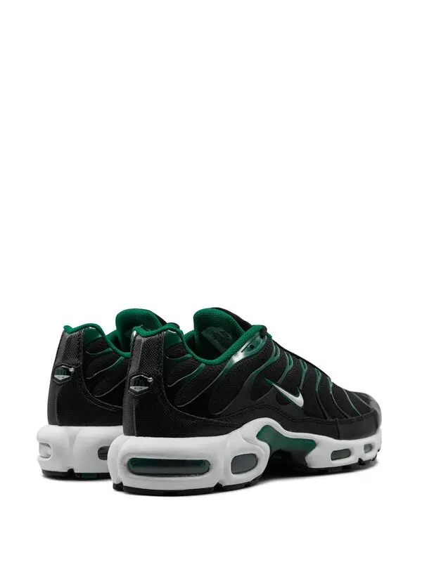 Nike Air Max Plus Sneakers