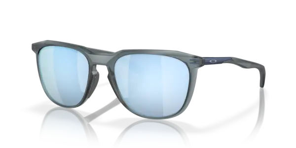 Oakley Sunglasses - Black