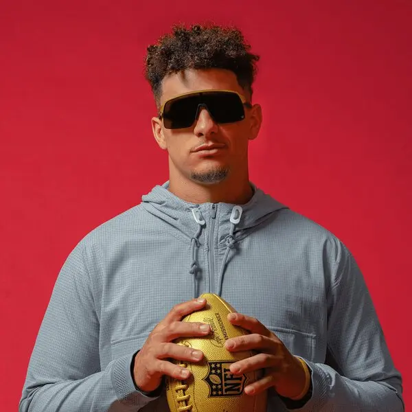 Oakley Sutro Lite Patrick Mahomes Ii Collection Sunglasses - Gold