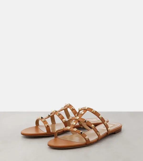 Valentino Garavani Rockstud Leather Sandals - Brown