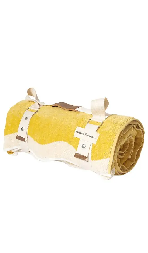 BUSINESS & PLEASURE Beach Blanket In Yellow