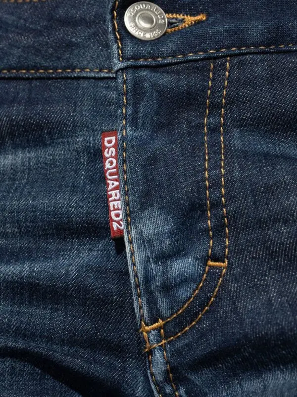 Dsquared2 Logo-patch Cropped Jeans - Blue