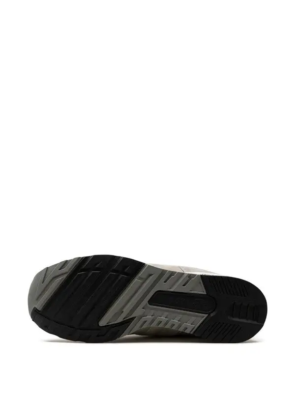 NEW BALANCE Made In Sneakers - Grey